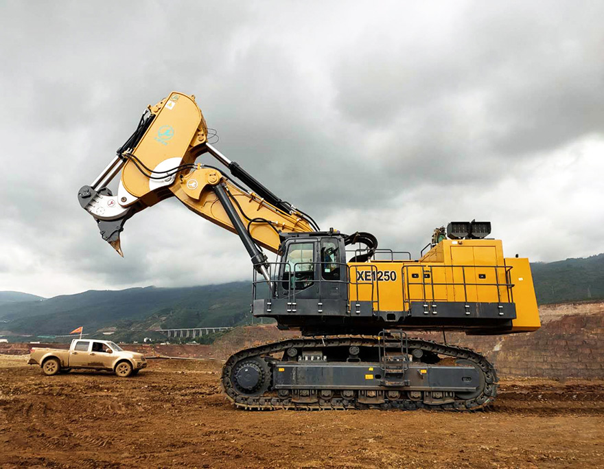 China Long Reach Designed Extended Digging Breaking Capabilities High ...